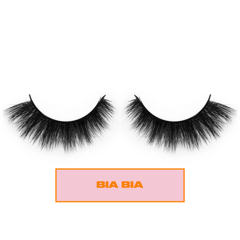 BEAUTY.FOR.CERTAIN. by BIA | whole lotta mascara